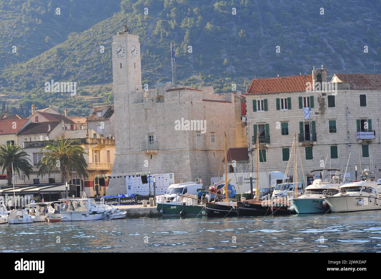 Komiza landschaft -Fotos und -Bildmaterial in hoher Auflösung – Alamy