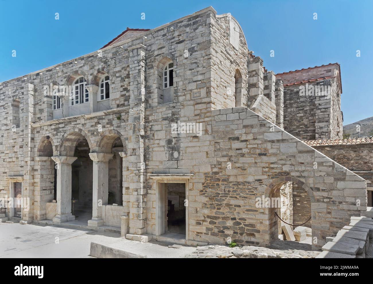 Church of 100 doors -Fotos und -Bildmaterial in hoher Auflösung – Alamy
