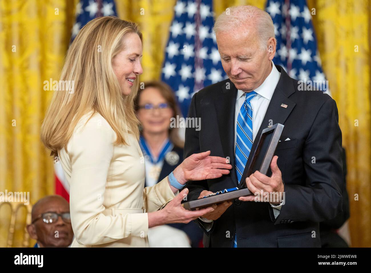 Steve jobs laurene powell -Fotos und -Bildmaterial in hoher Auflösung ...