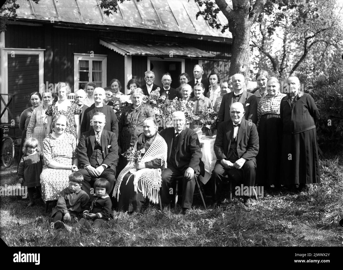 Baptist Pastor Claesson (zweite Reihe von rechts, 4. Personen ...