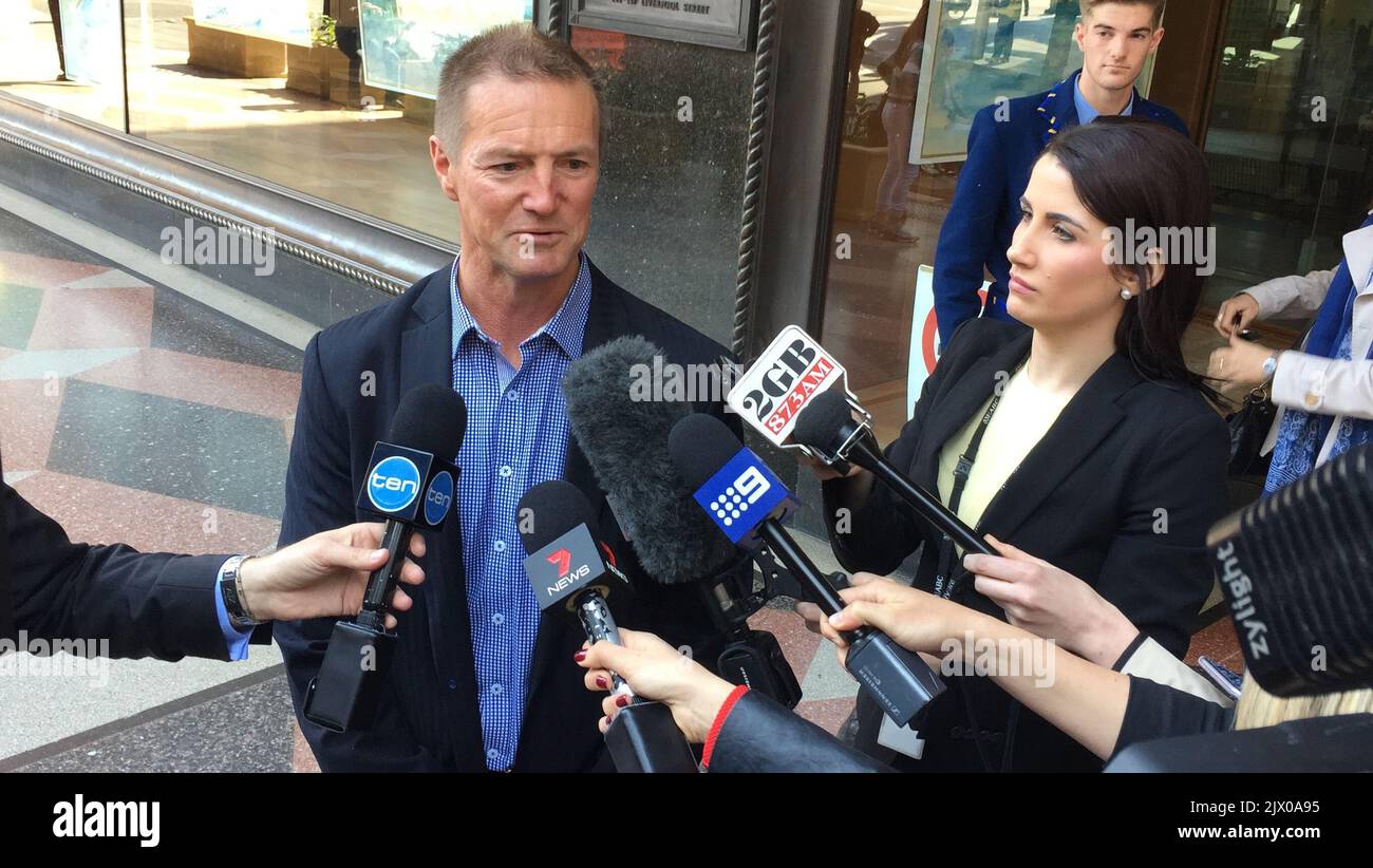 Hans Dean, 49, der nach einem Unfall mit sechs anderen Personen beim ...