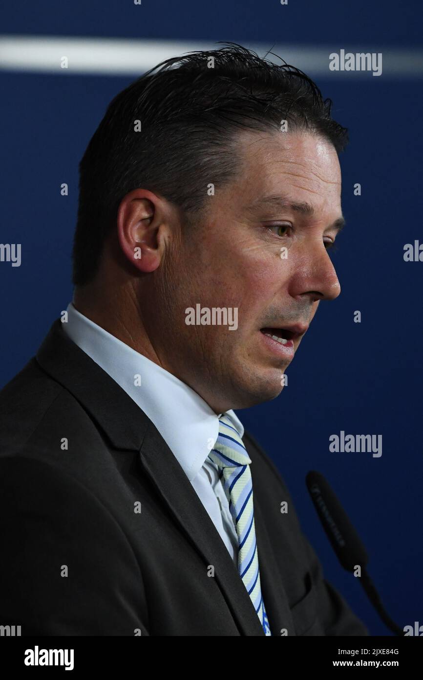 Detective Inspector Tim Day spricht bei einer Pressekonferenz im ...