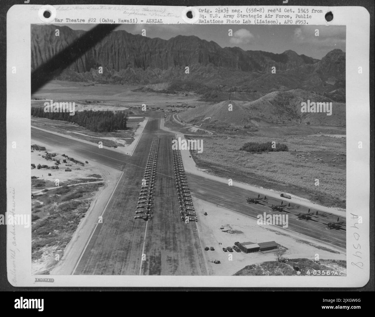 Luftaufnahme der Inspektion der Republik P-47 'Thunderbolts', 318Th ...