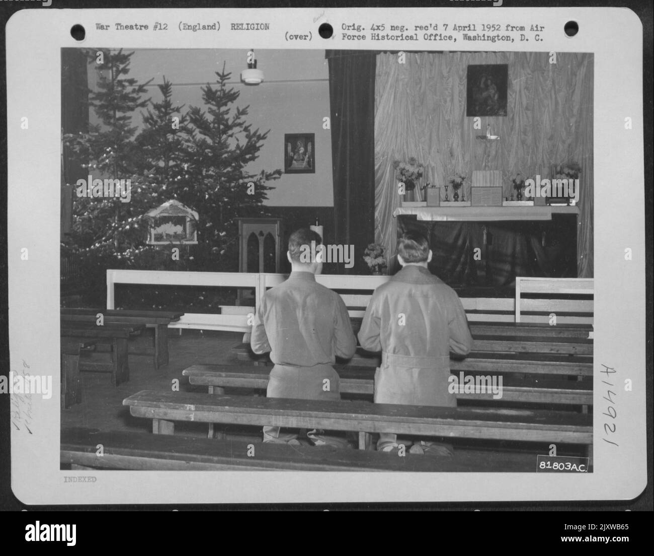 Flieger beten - mit Gedanken weit entfernt von den umkämpften ...