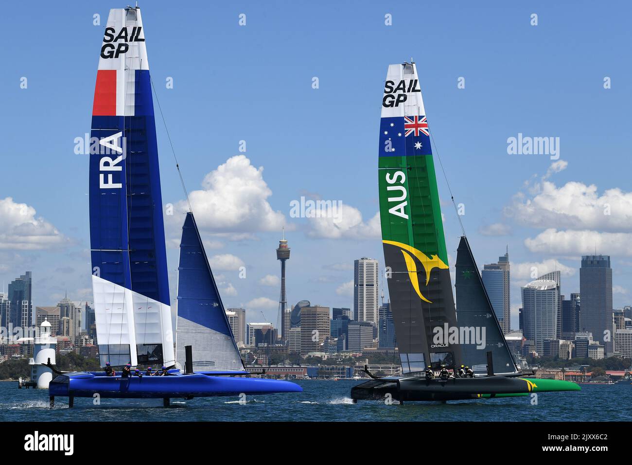 Australien und Frankreich fahren mit ihren F50 Catamarans auf die ...