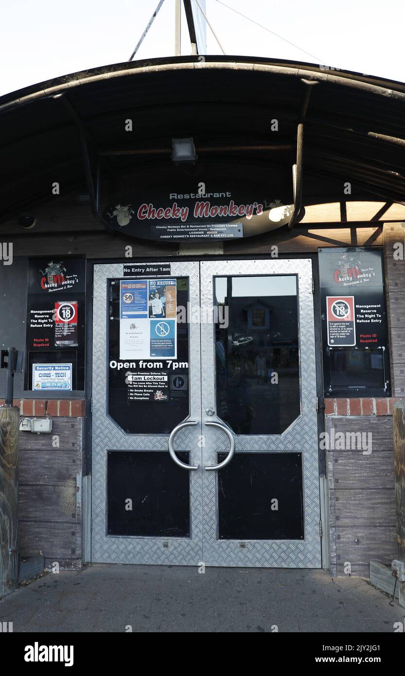 Cheeky Monkey's Restaurant and Bar, in dem der belgische Backpacker ...