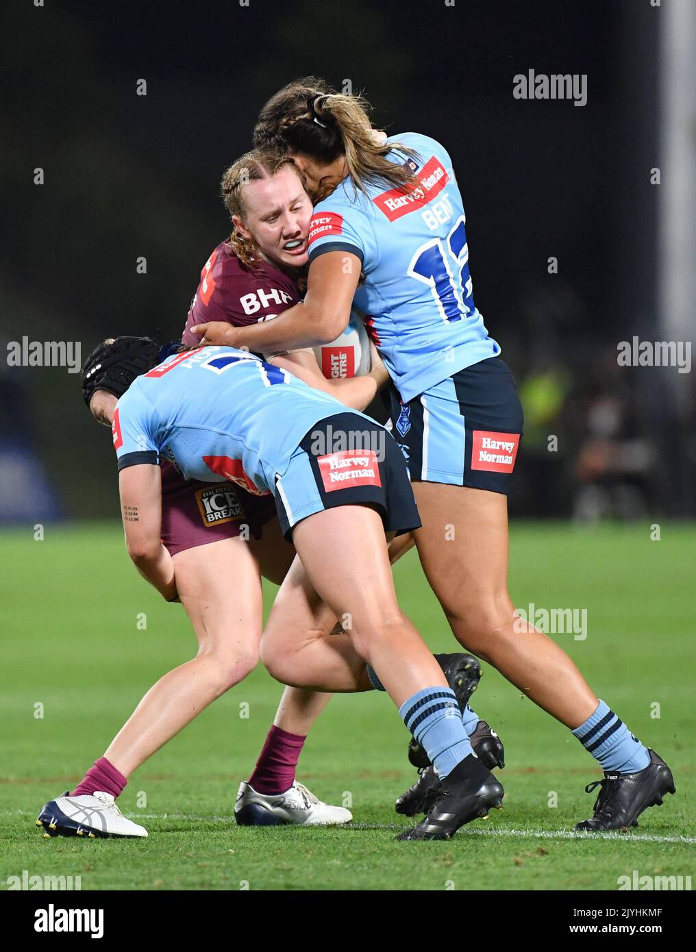 Tamika Upton (Mitte) der Maroons ist am Freitag, den 13. November 2020 ...