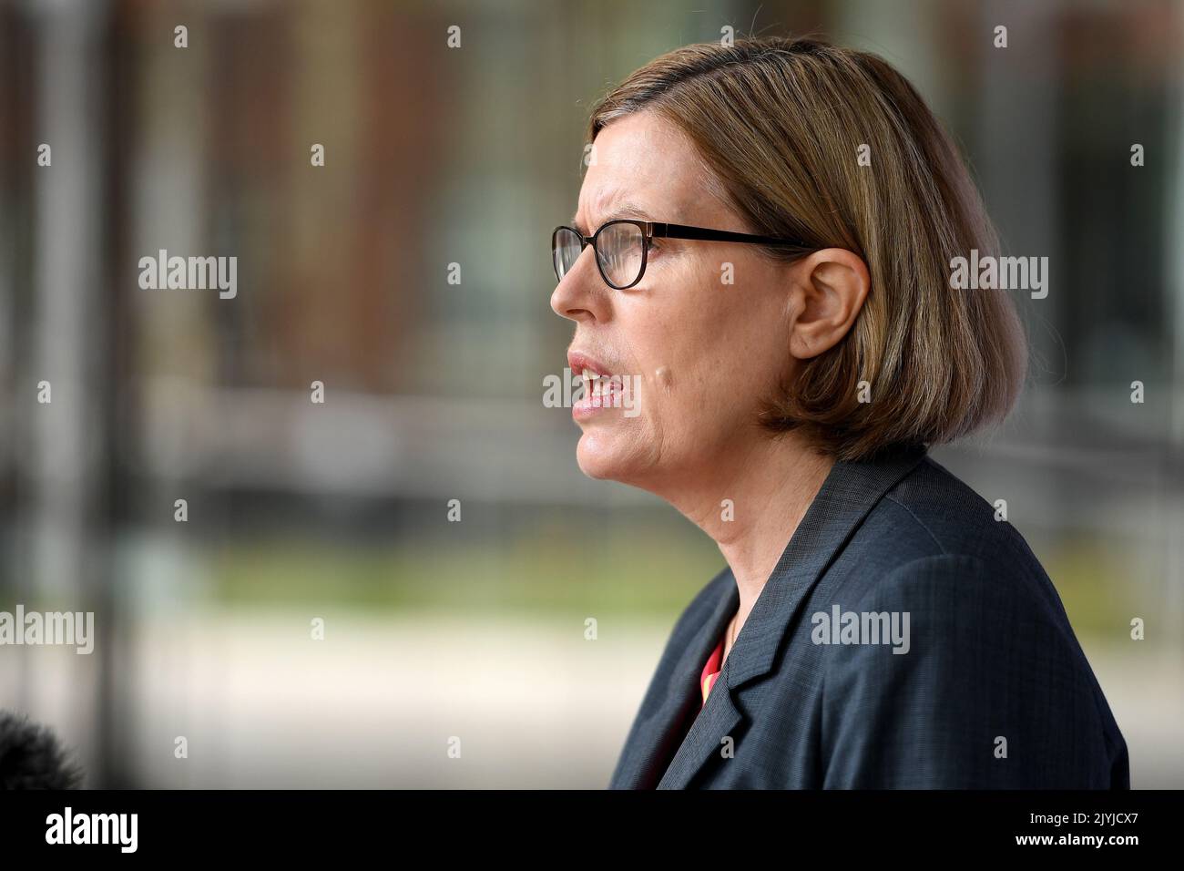 Dr. Kerry Chant, Chief Health Officer von NSW, spricht bei einer ...