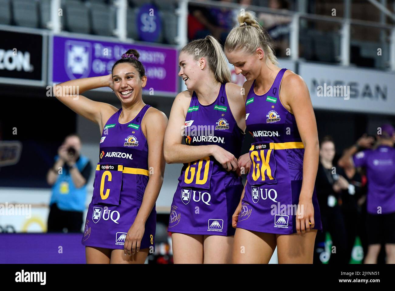 Die Queensland Firebirds-Spieler (L-R) Jemma Mi Mi Mi, Kim Jenner und ...