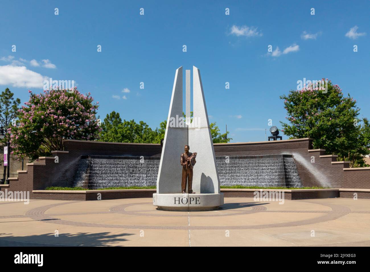 Tulsa, Oklahoma - Hope Plaza im John Hope Franklin Reconciliation Park ...