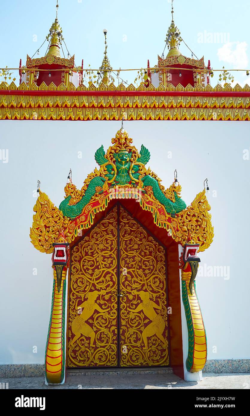 Garuda naga -Fotos und -Bildmaterial in hoher Auflösung – Alamy