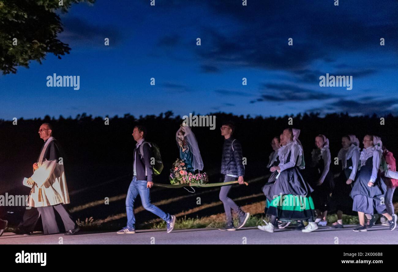 Rosenthal, Deutschland. 08. September 2022. Druzhkas, Mädchen in festlichen Sorben-Kostümen ...