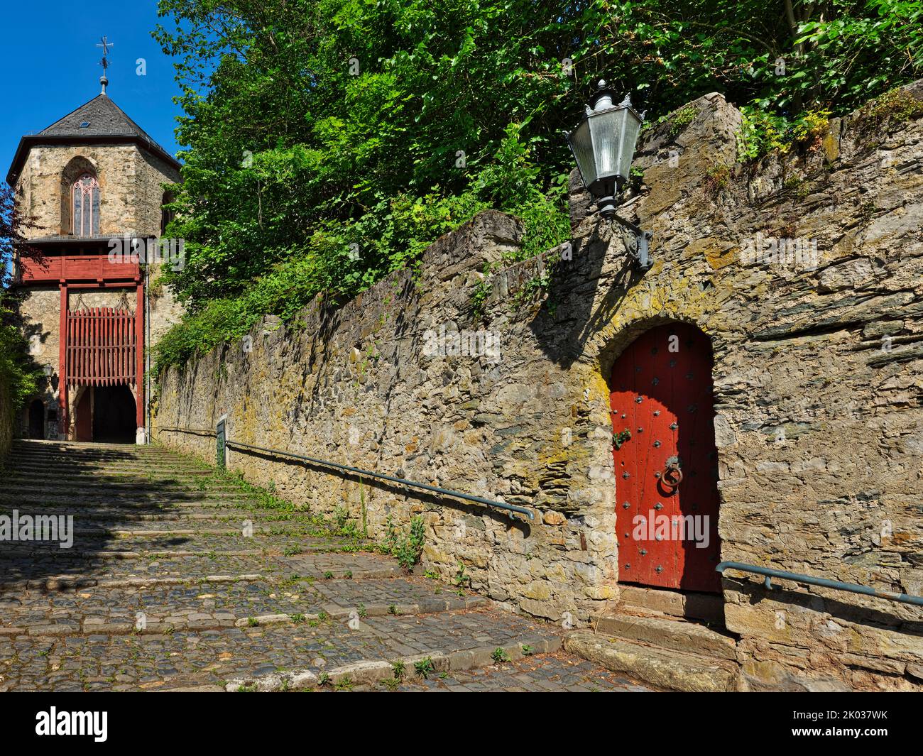 Aufgang zum oberen burgtor -Fotos und -Bildmaterial in hoher Auflösung ...