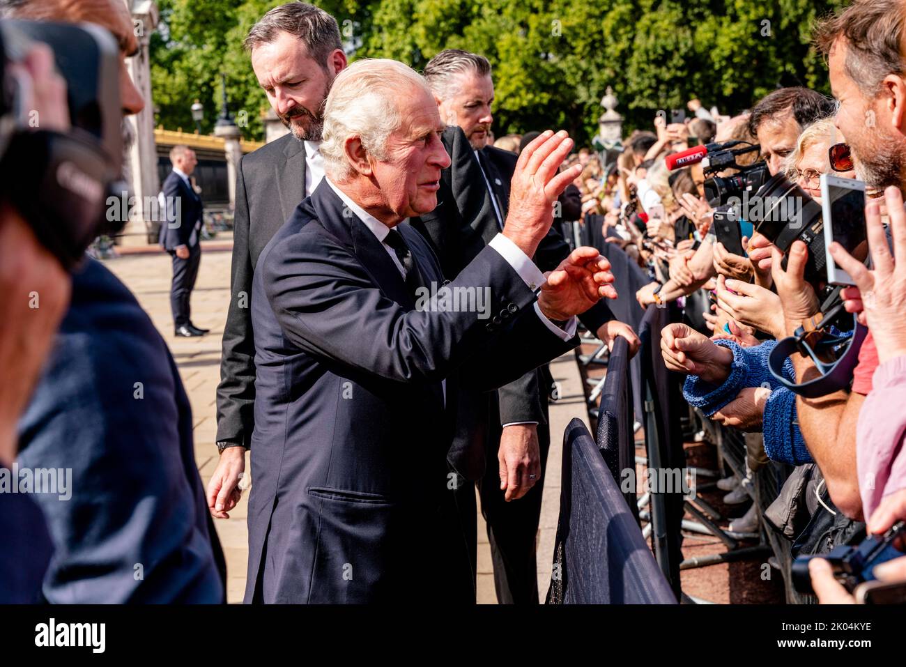 London, Großbritannien. 9. September 2022. Nach dem Tod seiner Mutter ...