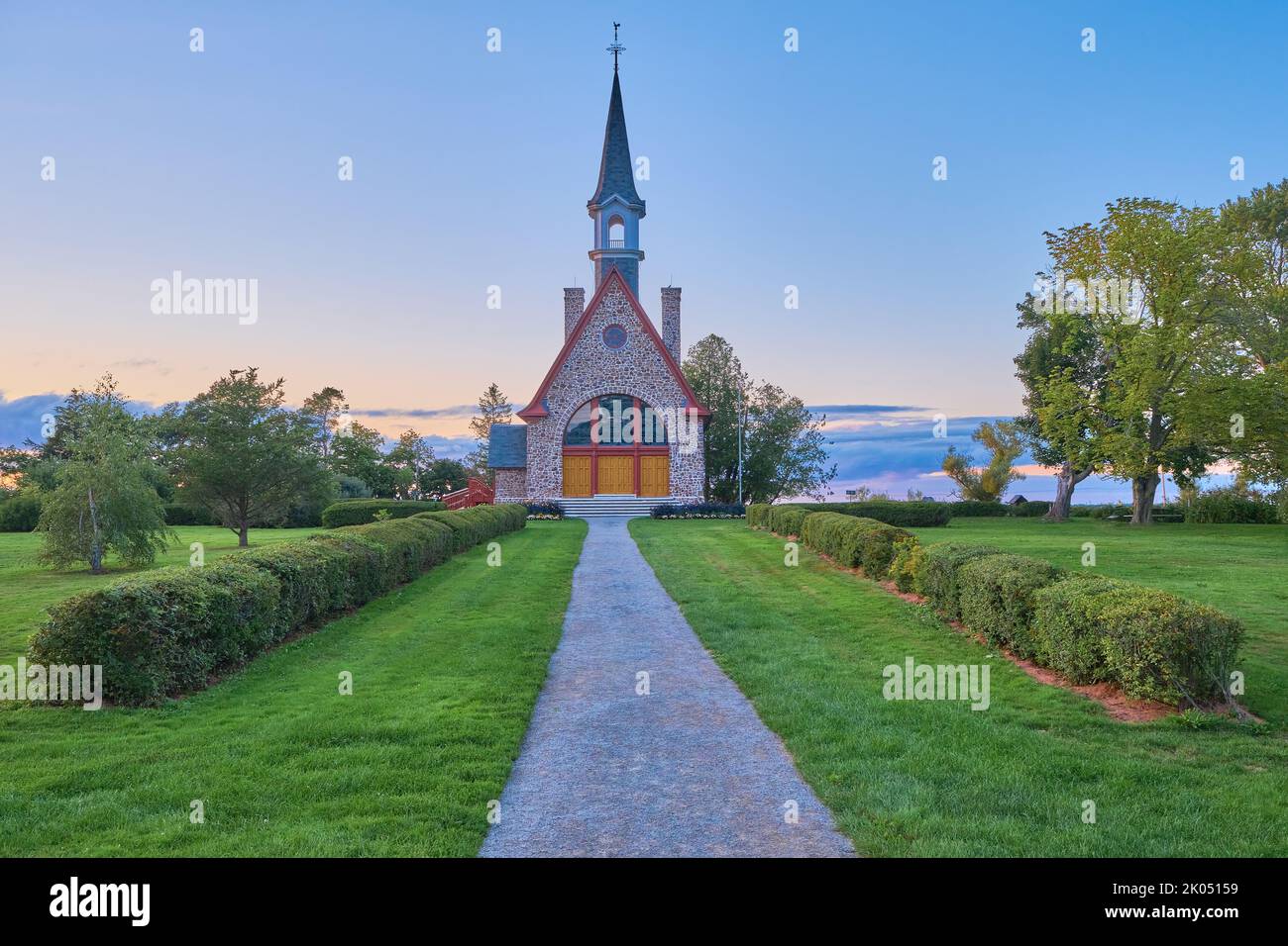 Die Gedächtniskirche, die 1922 mit Spenden von akadischen Gemeinden in ...