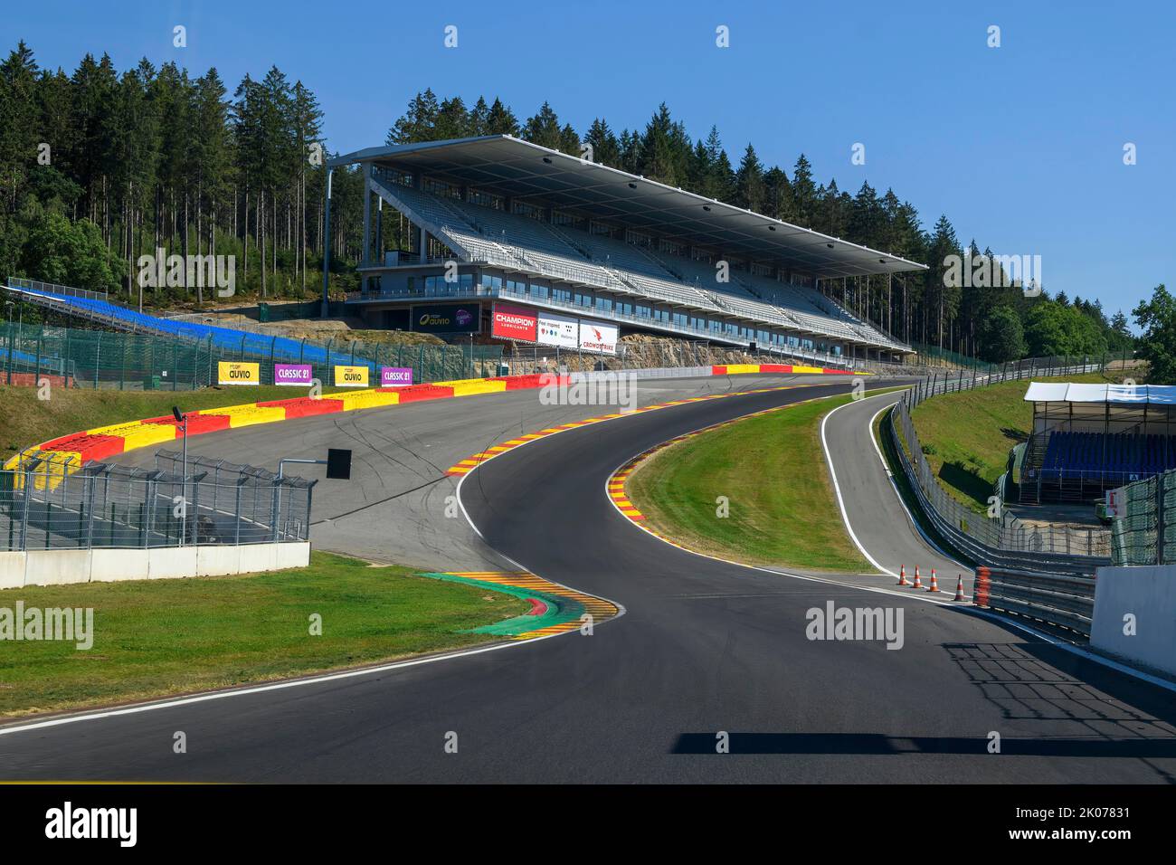Eau rouge spa formula 1 -Fotos und -Bildmaterial in hoher Auflösung – Alamy
