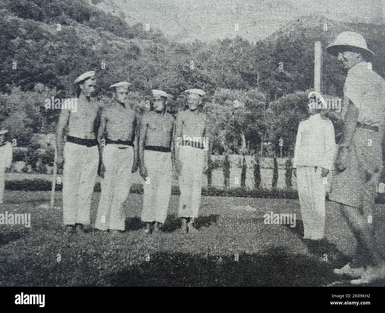 Prinz Peter und Prinz Andreas von Jugoslawien im Jahr 1939. Peter II ...