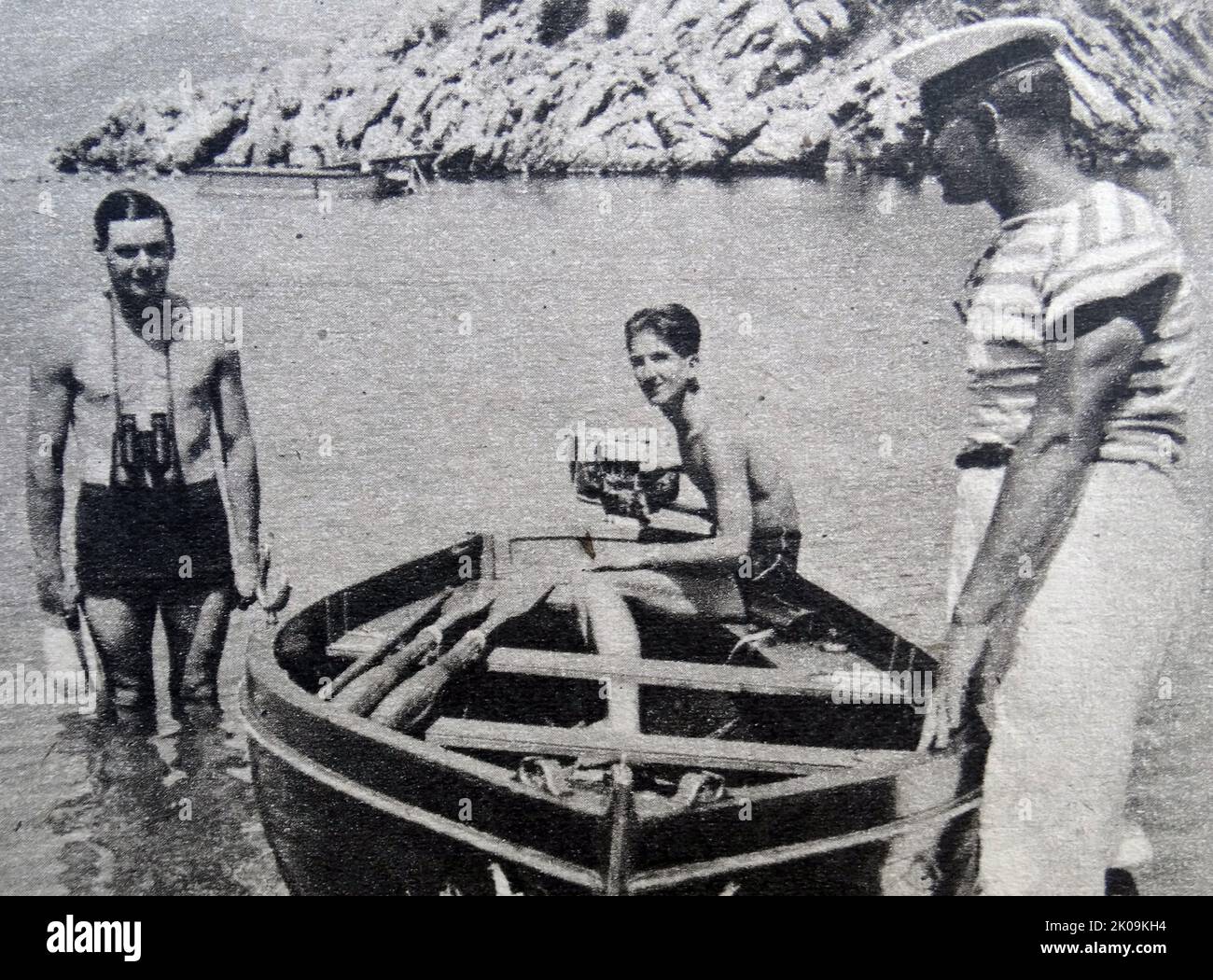Prinz Peter und Prinz Andreas von Jugoslawien im Jahr 1939. Peter II ...