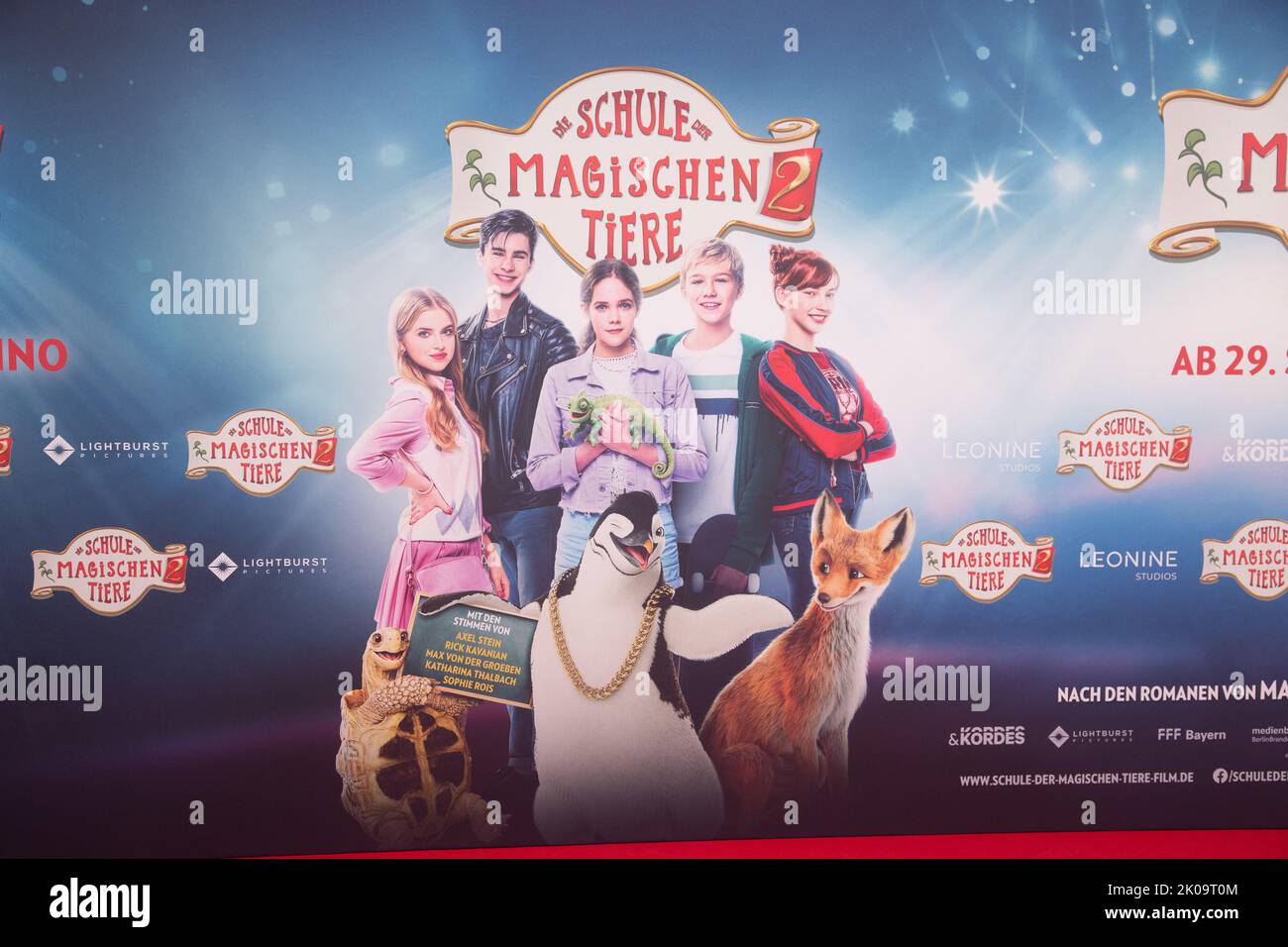 10. September 2022, München, Bayern, Deutschland: Filmplakat bei der ... 10. September 2022, München, Bayern, Deutschland: Filmplakat bei der ...