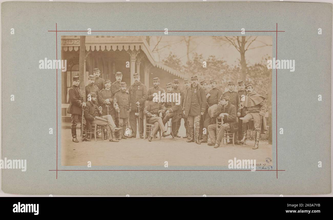 Man 1870 camera -Fotos und -Bildmaterial in hoher Auflösung – Alamy
