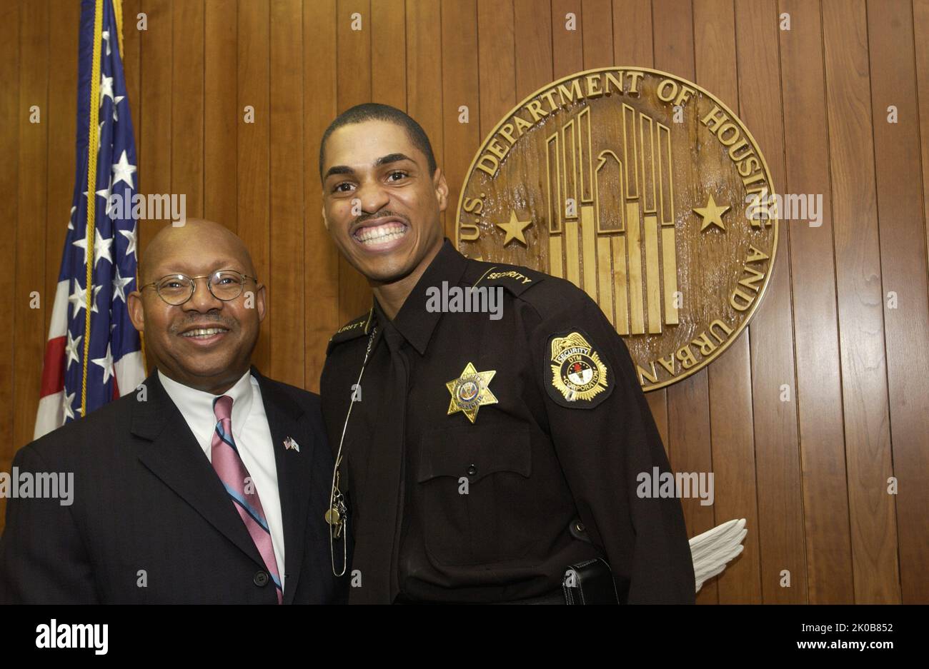 Sekretär Alphonso Jackson mit Mitarbeitern von Anhang C - Sekretär ...