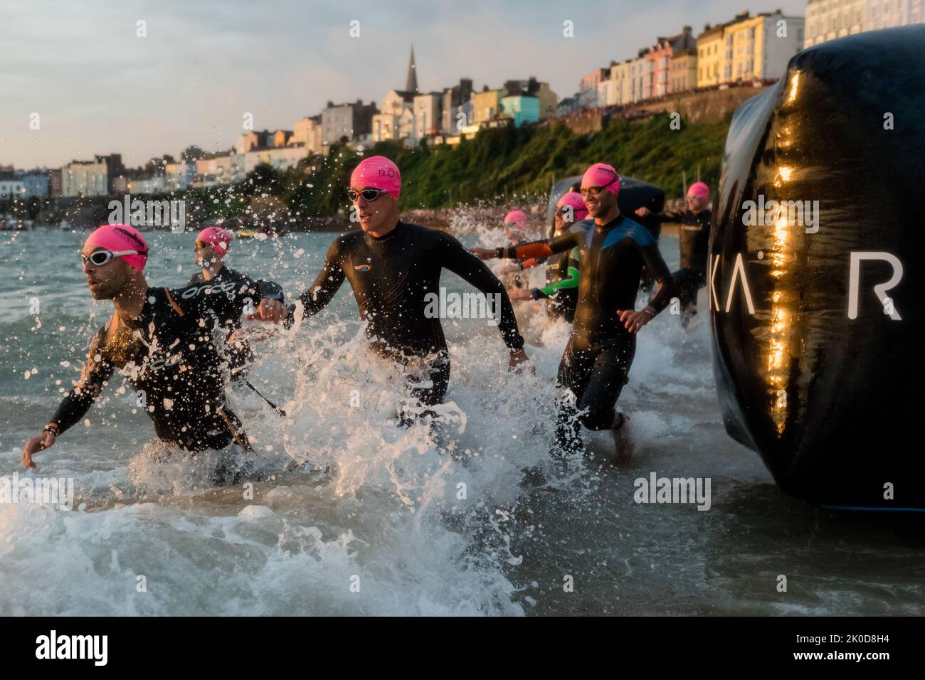 TENBY, GROSSBRITANNIEN. 11. September 2022. Ironman Wales Swim Start ...