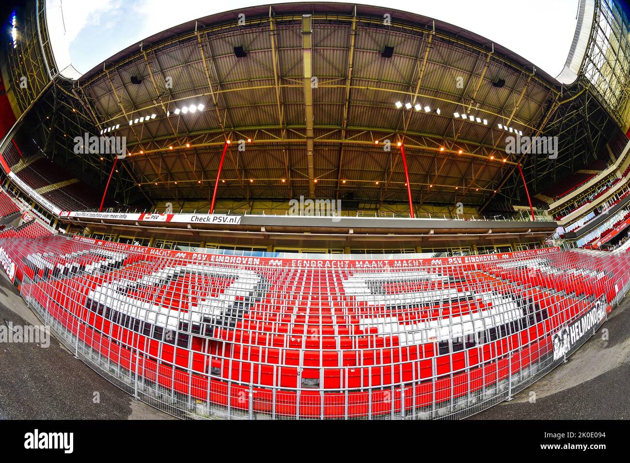 EINDHOVEN, 11-09-2022, Philips Stadium, Niederländische Eredivisie ...
