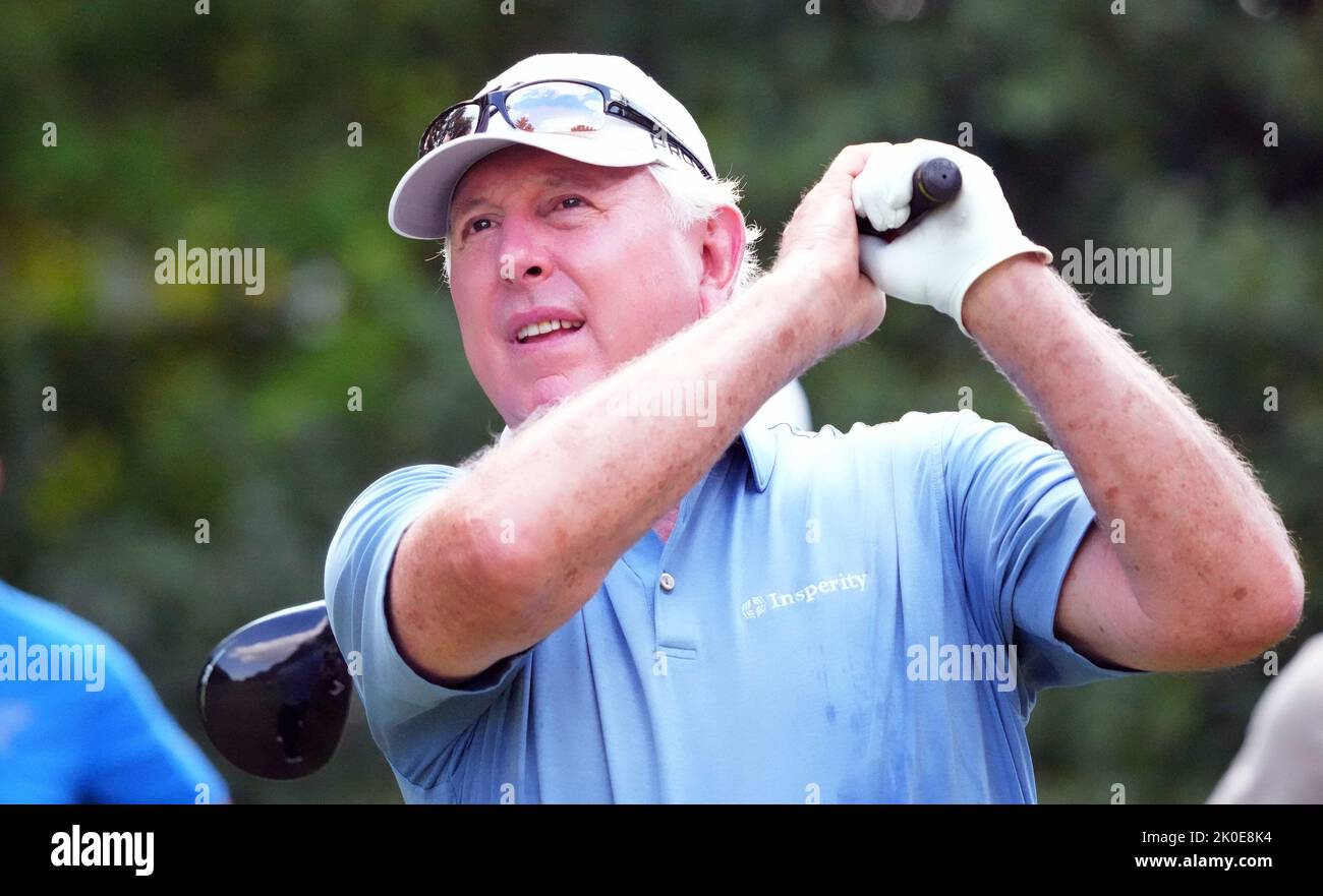 St. Louis, Usa. 10.. Juni 2022. Der PGA-Golfer Hale Irwin beobachtet ...