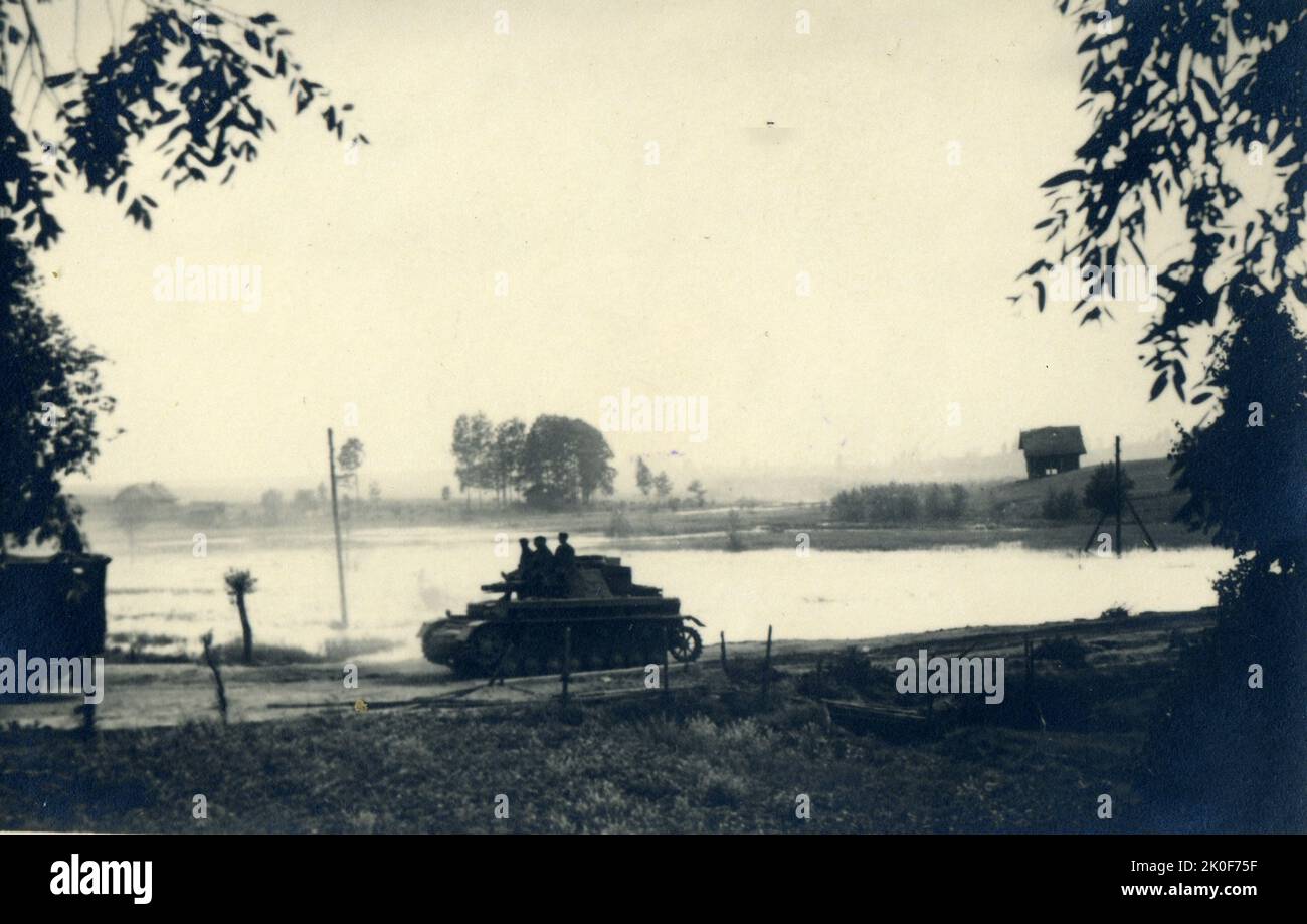 Wehrmacht Heer Panzerkampfwagen III PzKpfw III Panzer III Ausf. H ...