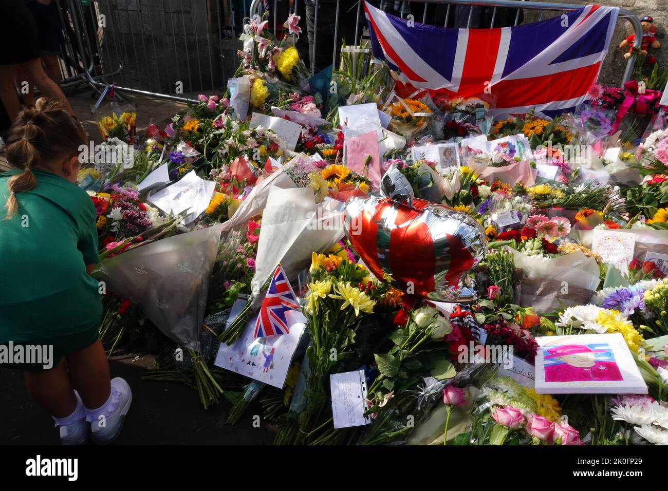 Trauernde strömen nach Windsor, um nach dem Tod von Königin Elizabeth II. - 11.. September 2022 ...