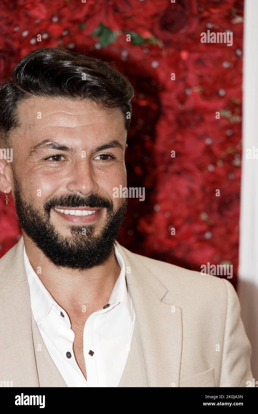 Paris, Frankreich. 9. September 2022. Kevin Chikhi besucht die Fashion ...