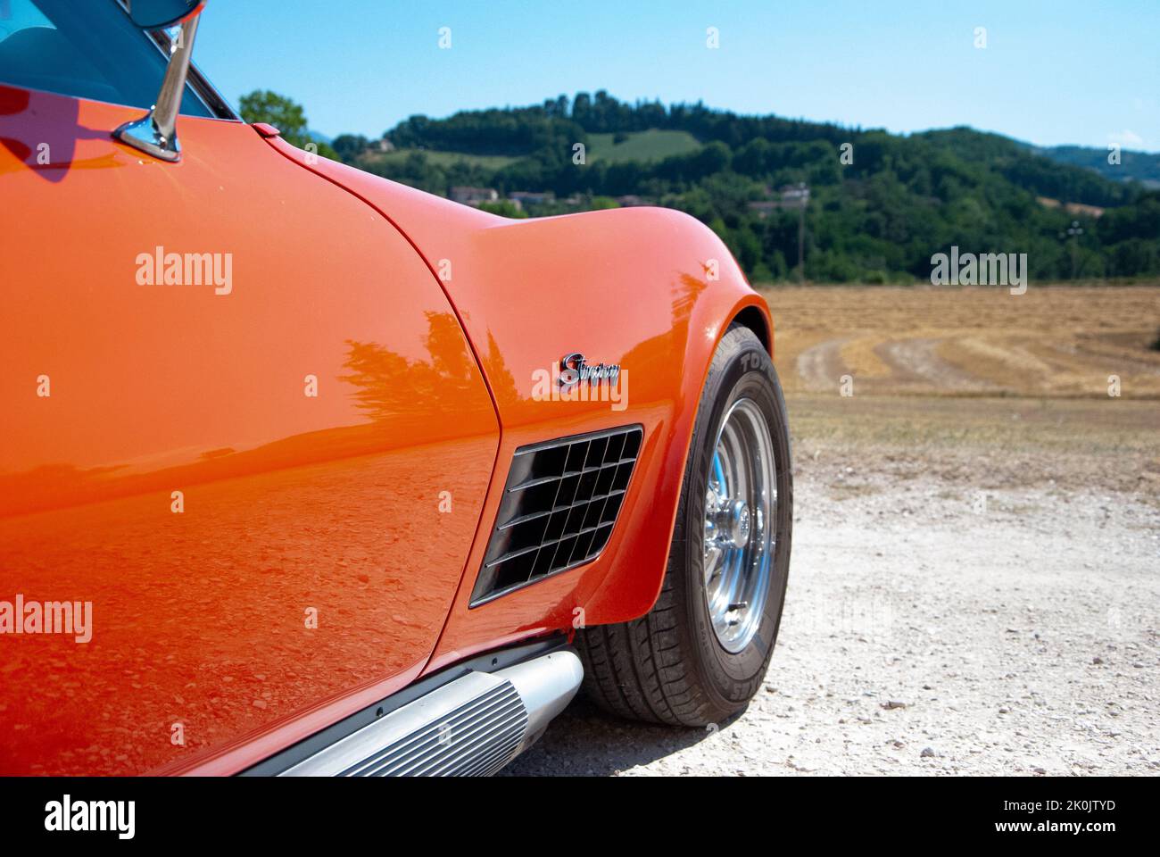 PESARO - ITALIEN - 02. - 2022. JULI : Rallye der Oldtimer Chevrolet ...