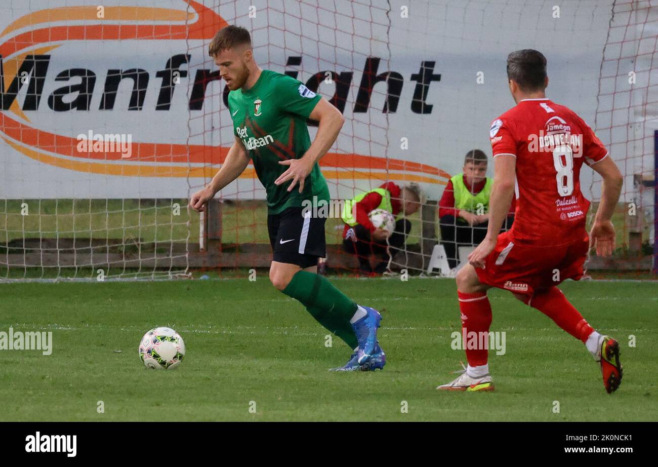 Aidan wilson glentoran 2022 -Fotos und -Bildmaterial in hoher Auflösung ...