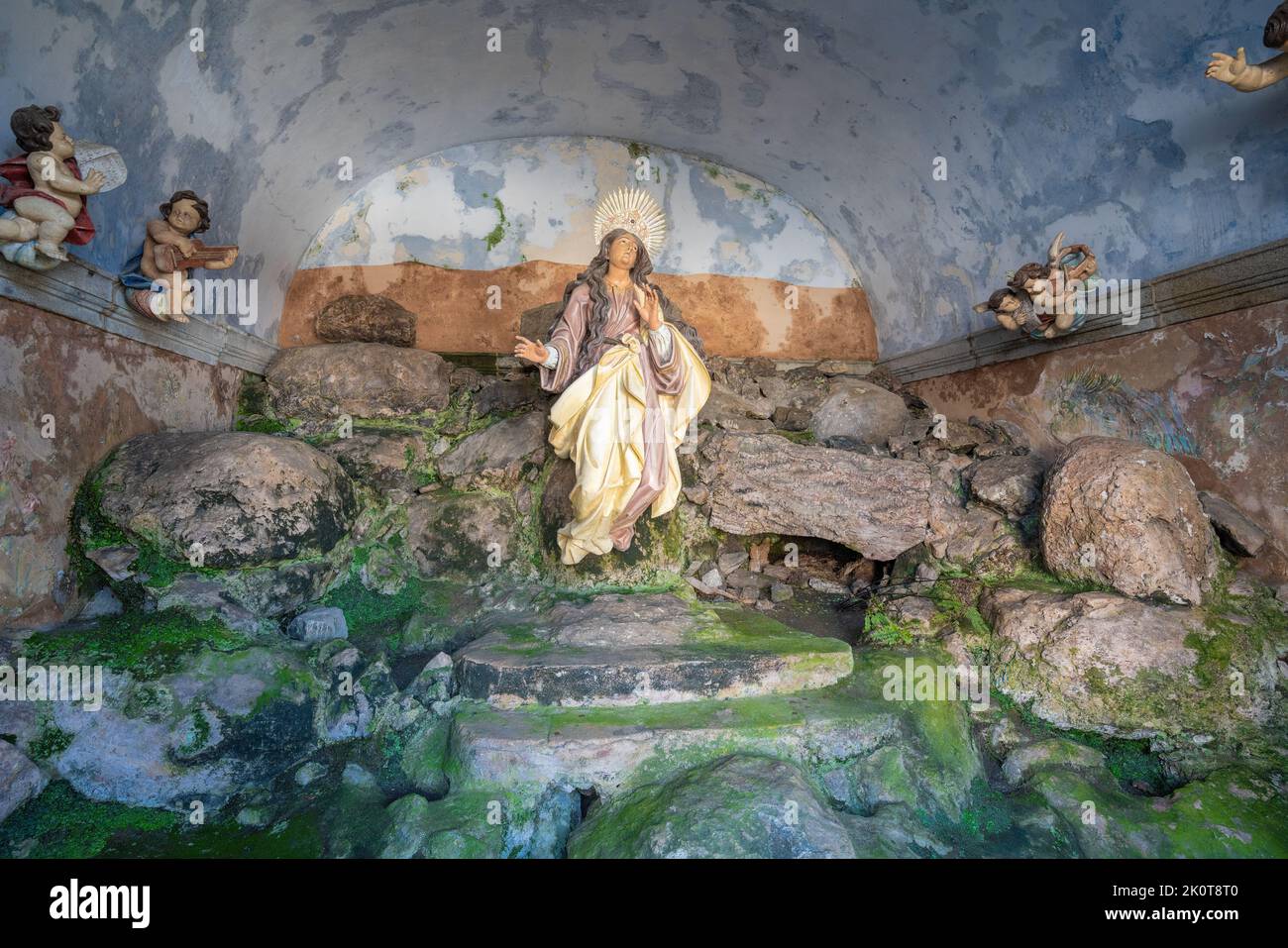 Capela de maria madalena -Fotos und -Bildmaterial in hoher Auflösung – Alamy