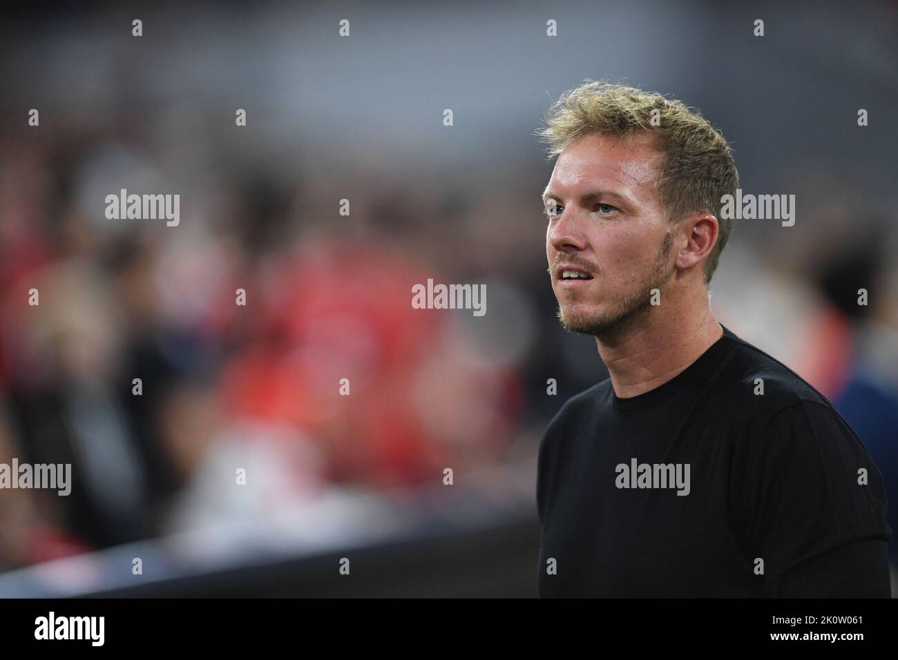 Fc bayern trainer julian nagelsmann -Fotos und -Bildmaterial in hoher ...