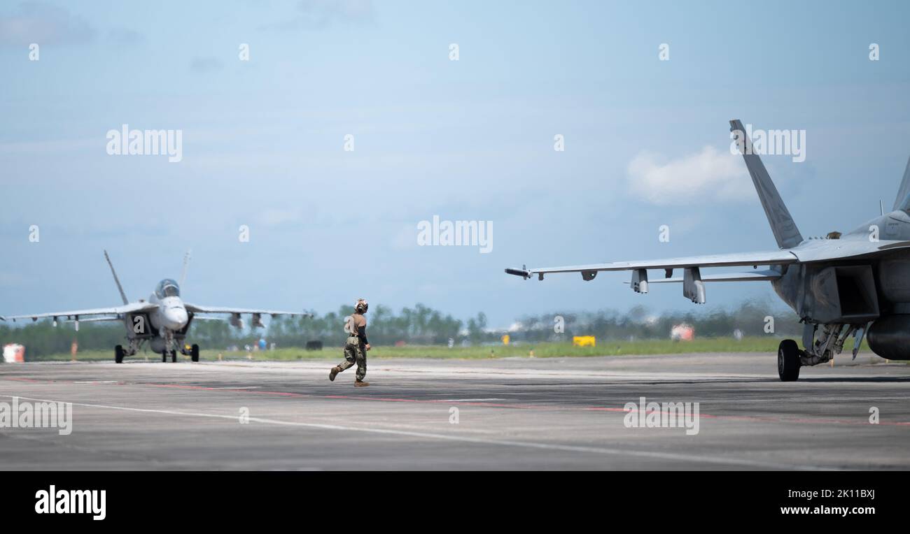 Weapons system evaluation program -Fotos und -Bildmaterial in hoher ...