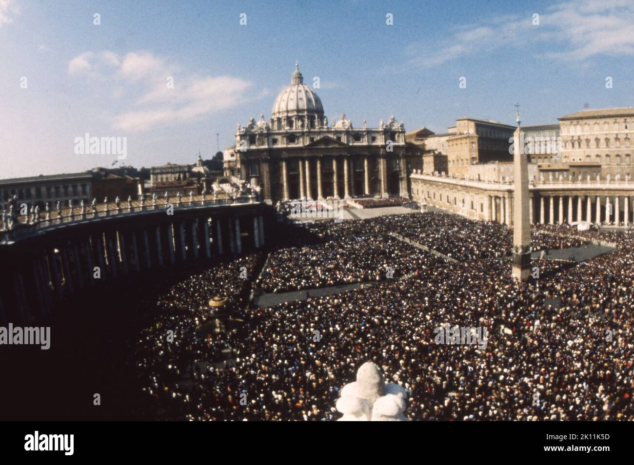 16. Oktober 1978, Vatikanstadt, Italien: Tausende Menschen freuen sich ...