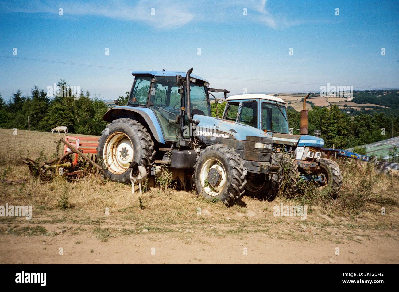 200 traktoren -Fotos und -Bildmaterial in hoher Auflösung – Alamy
