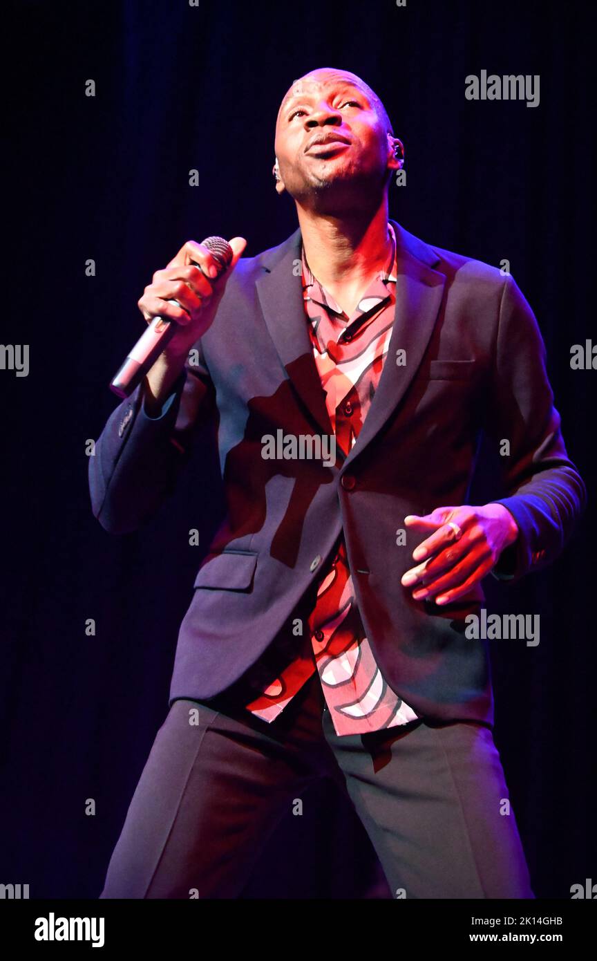 14. September 2022, Sheffield, South Yorkshire, USA: Tunde Baiyewu von ...