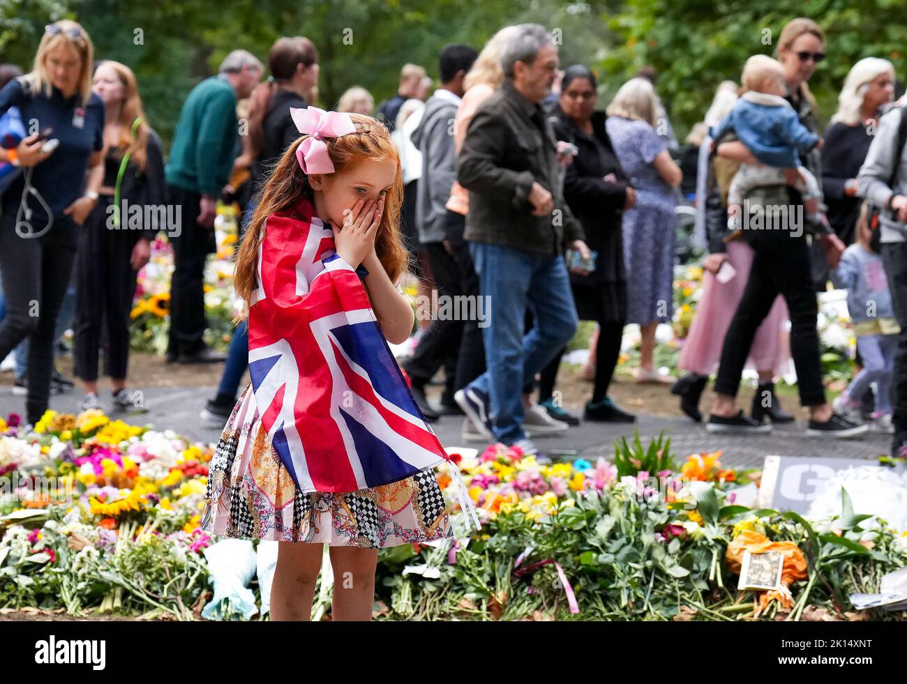 15. September 2022, LONDON, GROSSBRITANNIEN: Ann Doran, 6, blickt mit ...