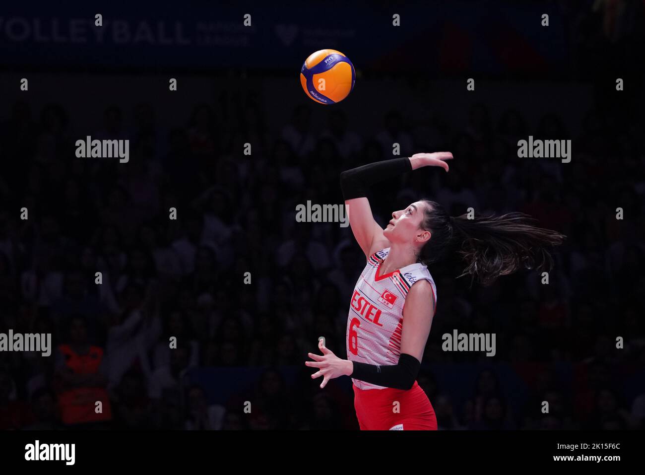 ANKARA, TURKIYE - 03. JUNI 2022: Sahin Saliha dient während des ...