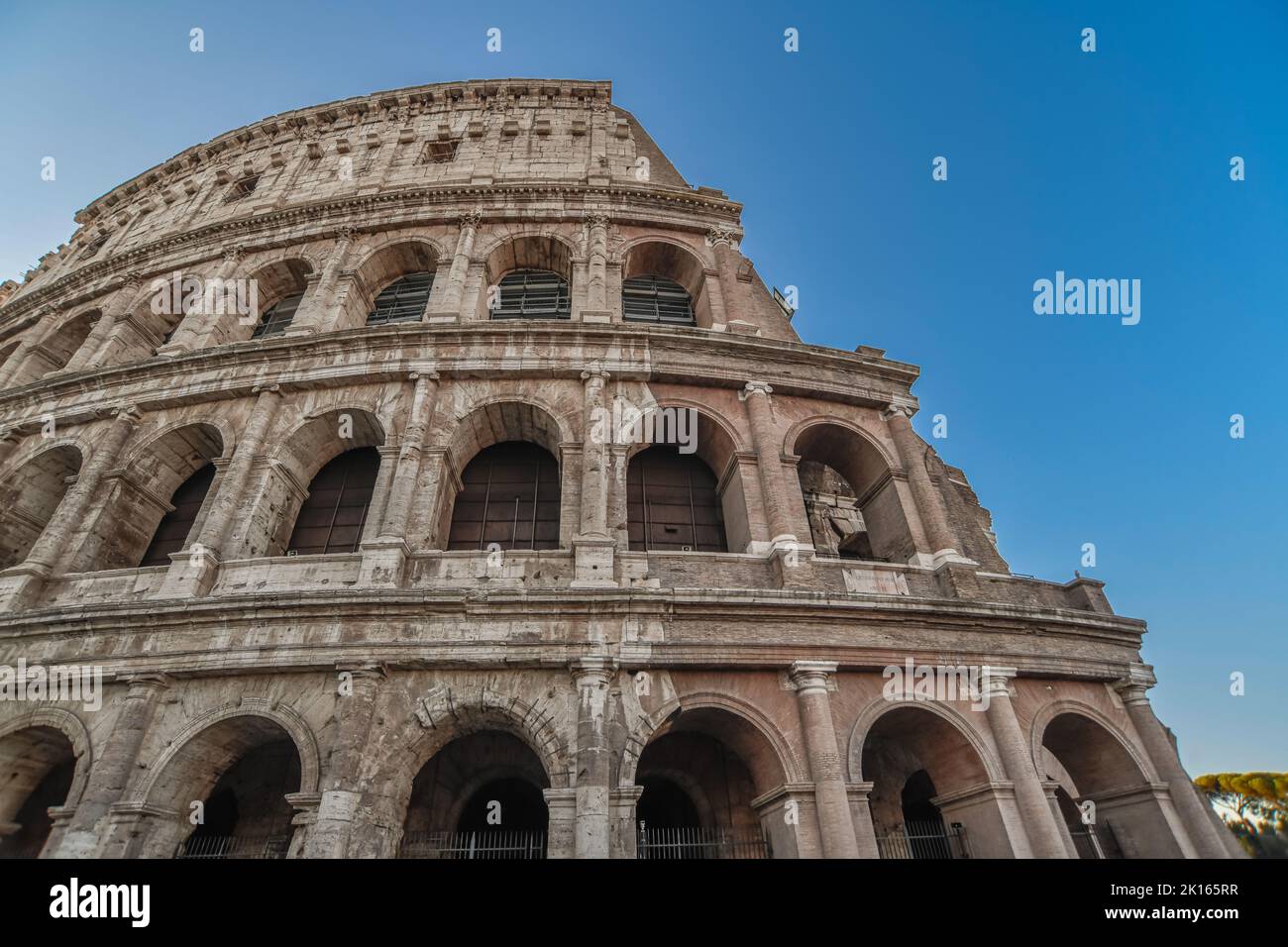 Rom kolosseum beton -Fotos und -Bildmaterial in hoher Auflösung – Alamy