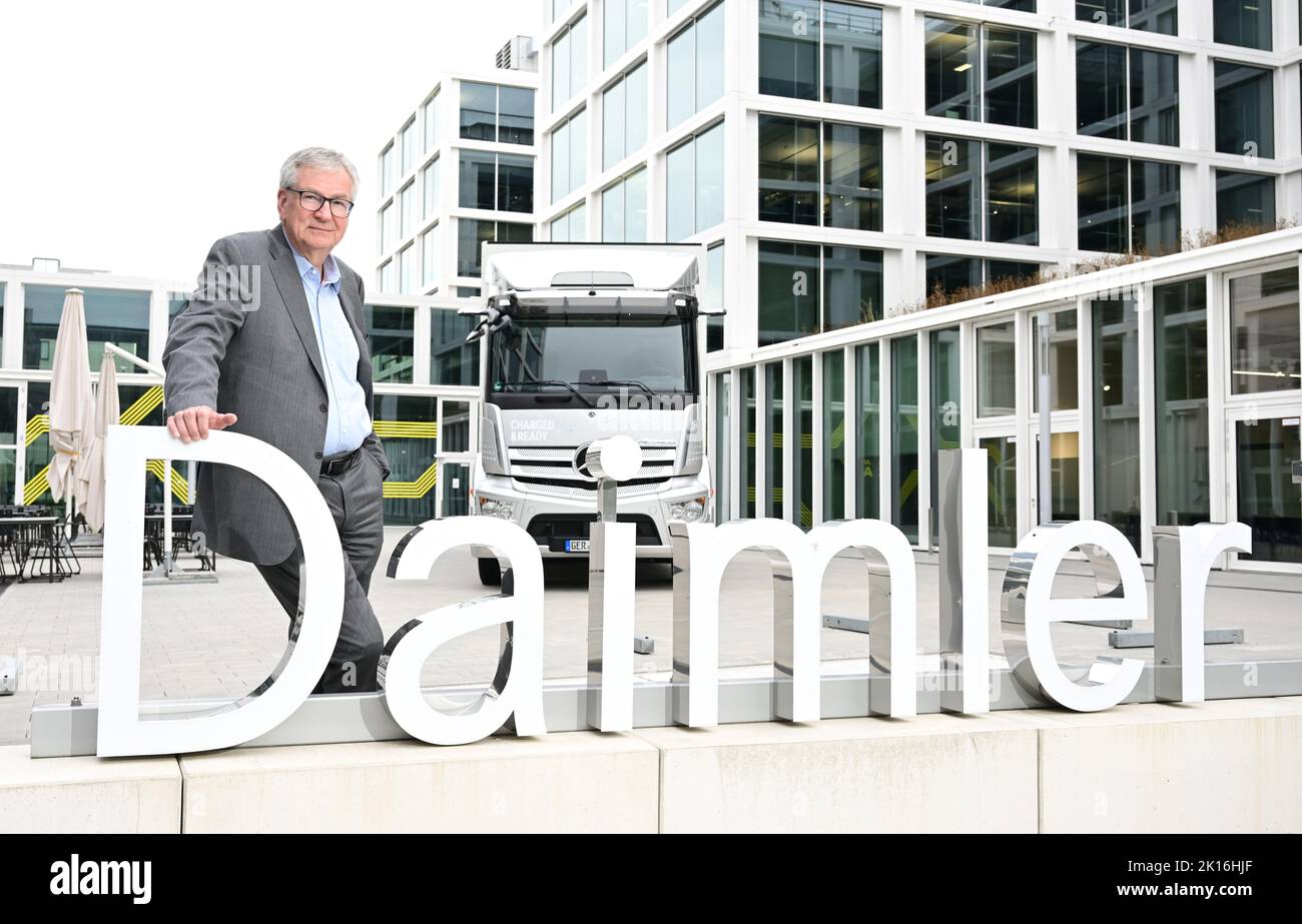 Daimler lkw chef -Fotos und -Bildmaterial in hoher Auflösung – Alamy