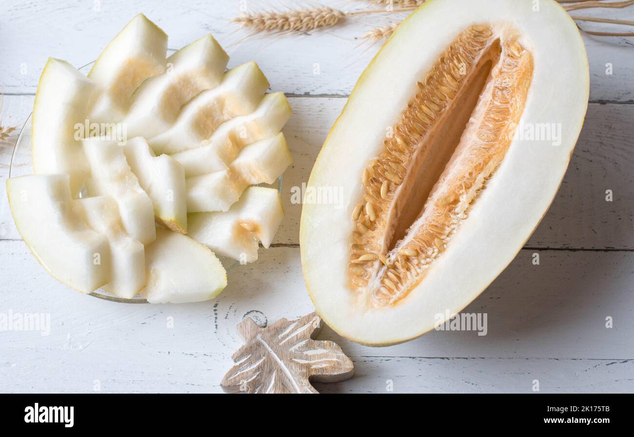 Rohe honigmelone -Fotos und -Bildmaterial in hoher Auflösung – Alamy