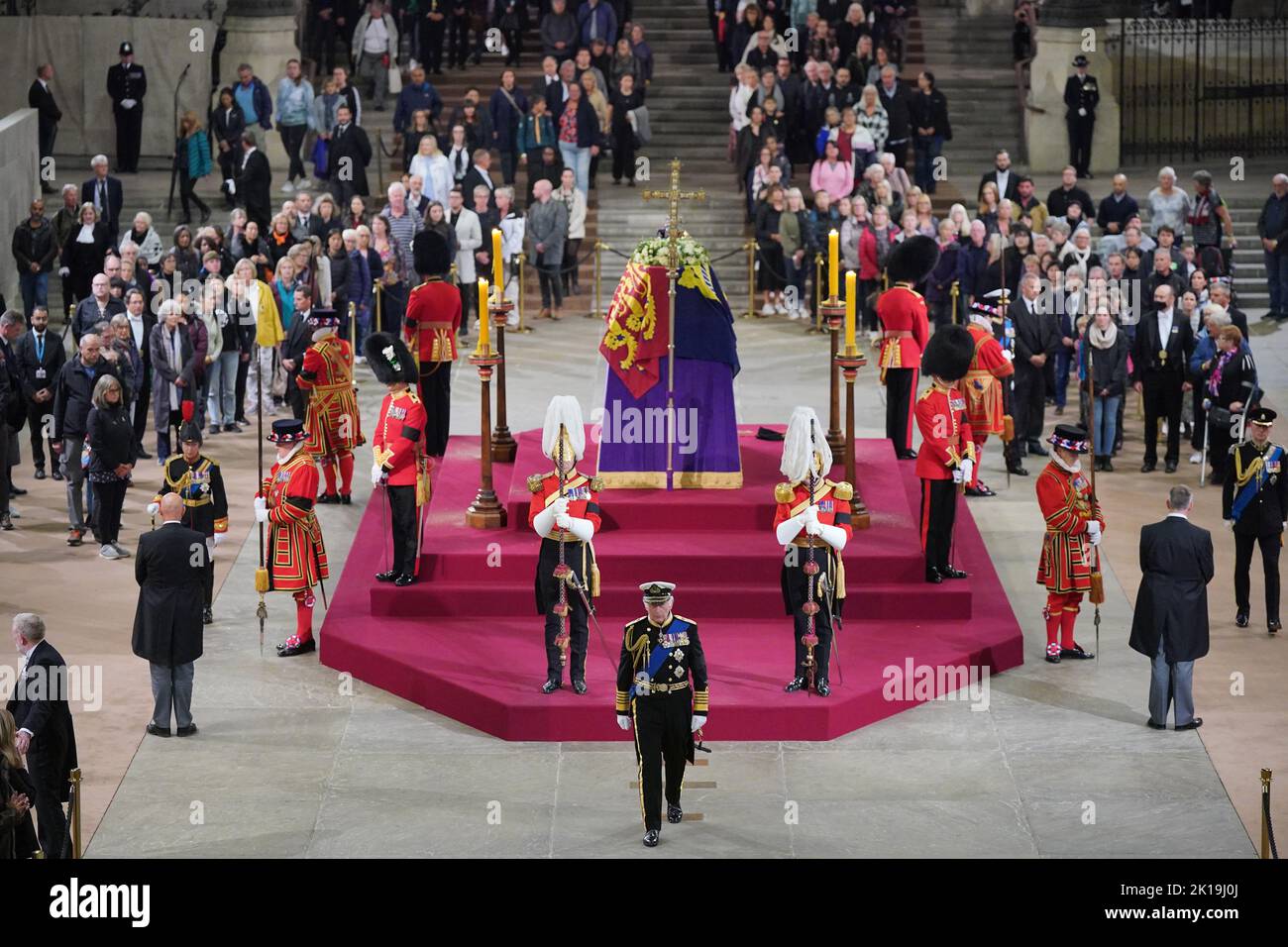 König Karl III., die Prinzessin Royal, der Herzog von York und der Graf ...