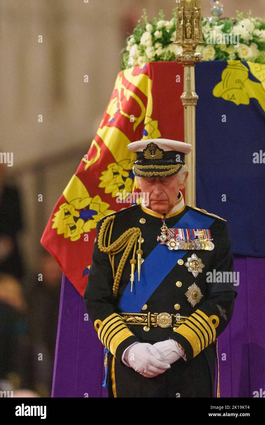 König Karl III., die Prinzessin Royal, der Herzog von York und der Graf ...
