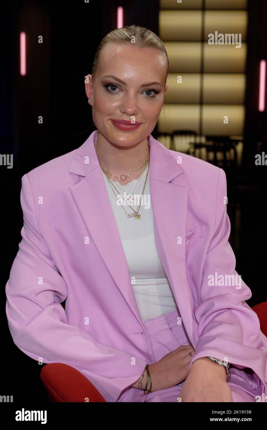 16. September 2022, Nordrhein-Westfalen, Köln: Cheyenne Ochsenknecht ...