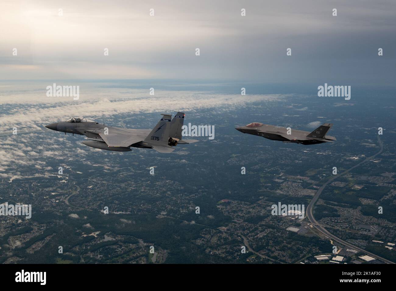 Die F-15C Adler, die dem 125. Fighter Wing, der Jacksonville Air ...