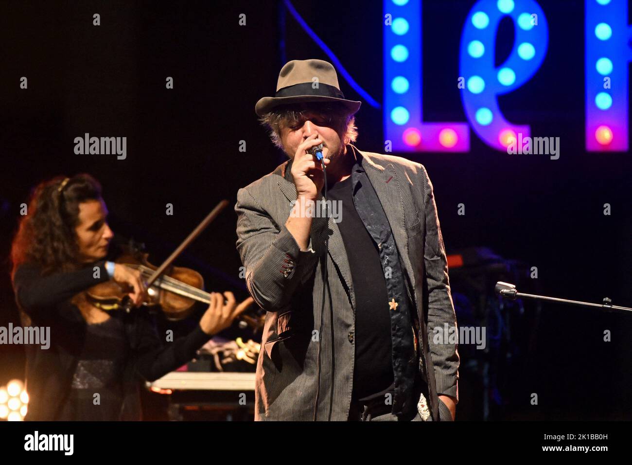 Paris, Frankreich. 16. September 2022. Pete Doherty und Fred Lo treten ...