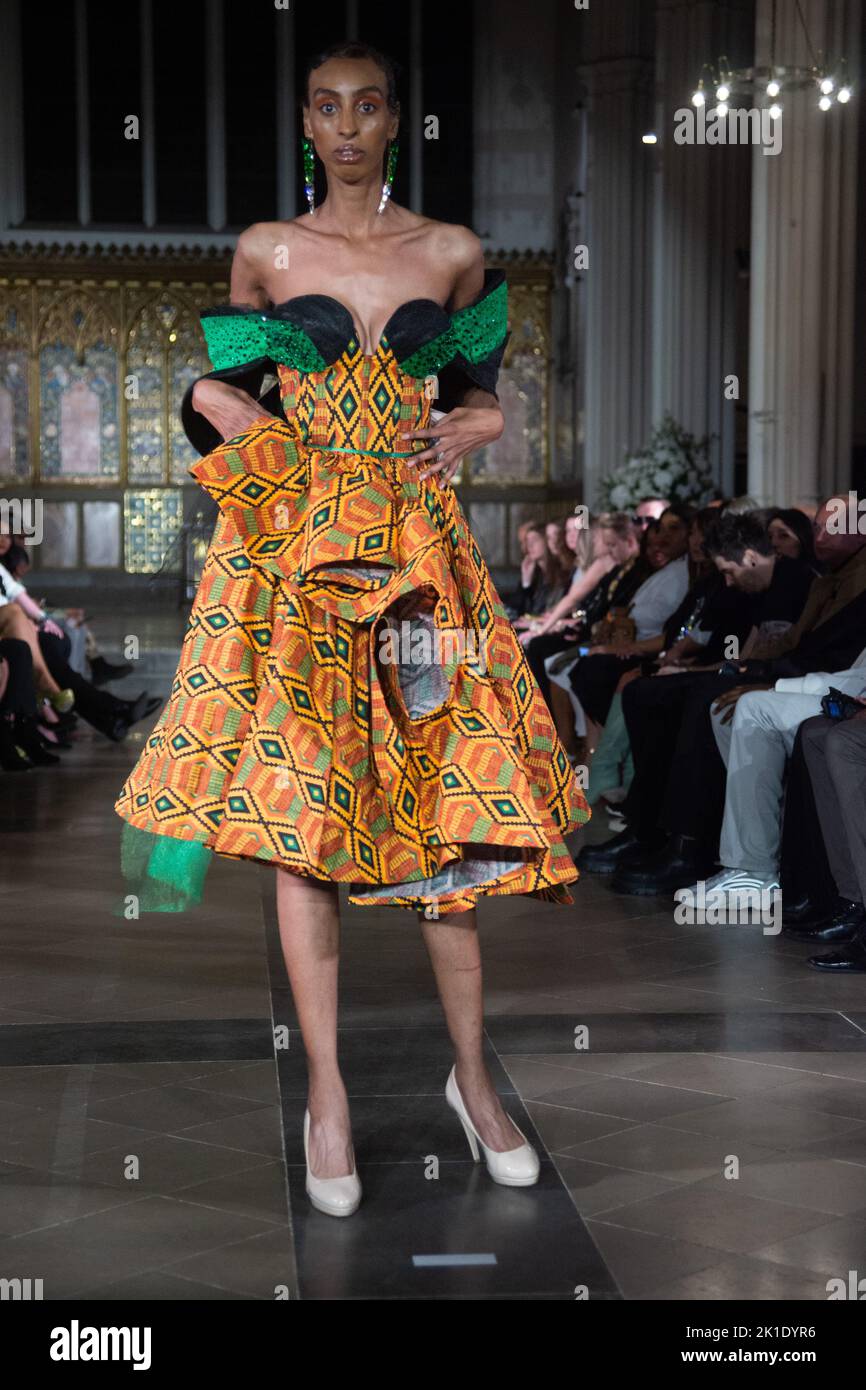 London, Großbritannien. 17. September 2022. AW 2022 23 Moden Finest hat ...